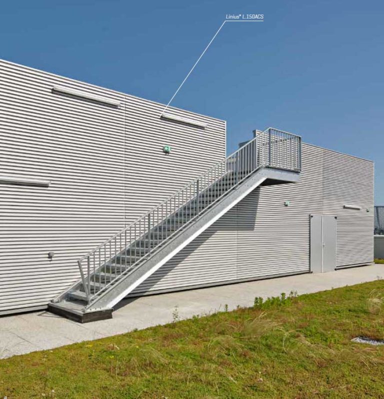 Continuous louvre system - RENSON LOUVERES Manufacturing